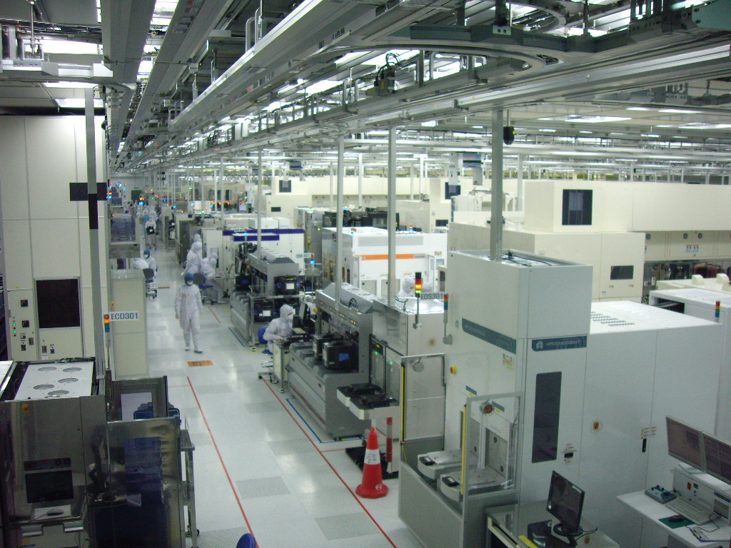 Lab Air Quality In Multi-Use Research Labs